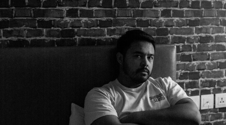 Nadhif Basalamah: Kisah di Balik Lagu Hits Terpopulernya "Penjaga Hati ...